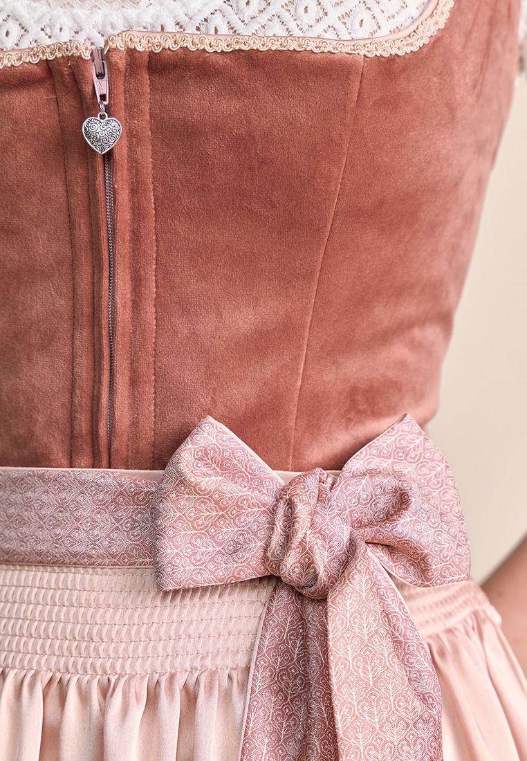 Dirndl Dena rose | 42 | 415568_060_0033_rose.6